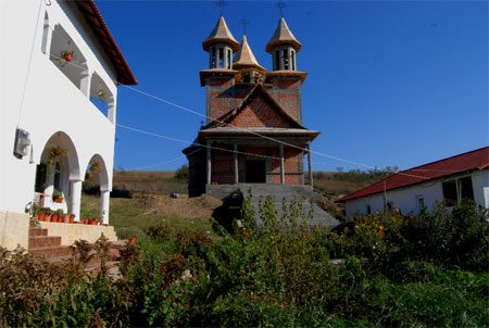 Manastirea Strunga | Manastirea Strunga